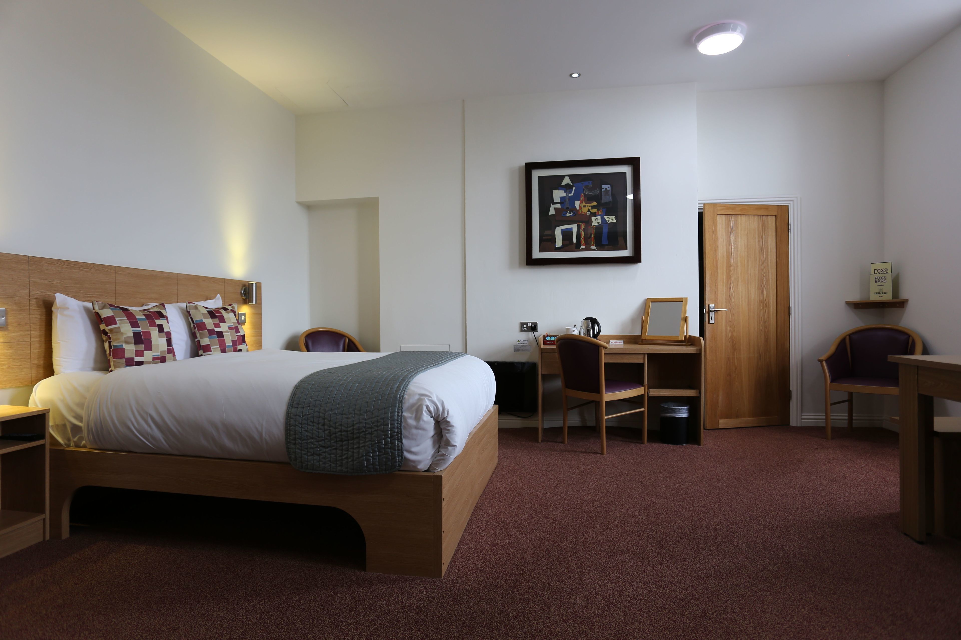 Fox Connaught London ExCel in London | 2024 Updated prices, deals ...