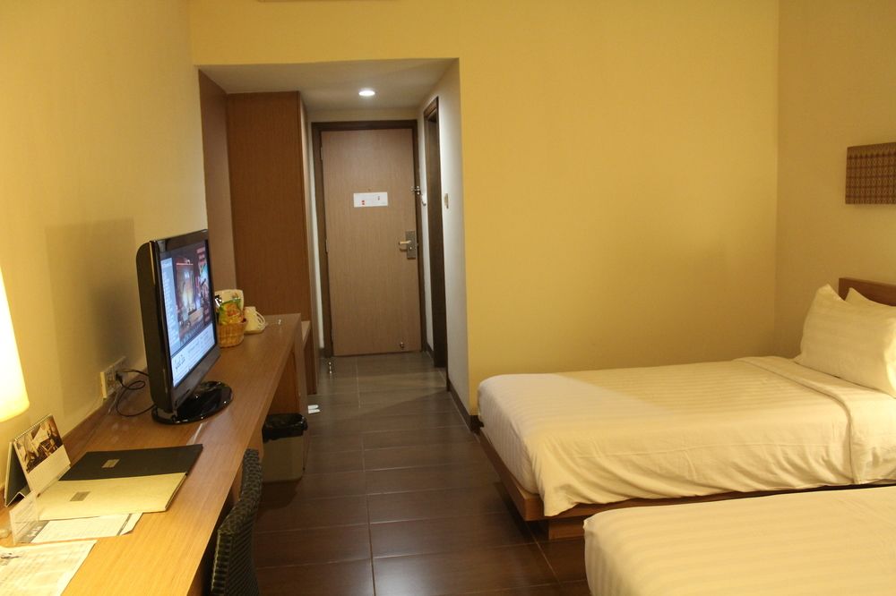 Grand Zuri Hotel Duri in Bengkalis Regency | 2025 Updated prices, deals ...