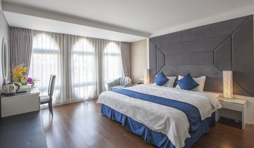 Victor Metropolis Hotel & Rooftop Bar in Hanoi | 2025 Updated prices ...